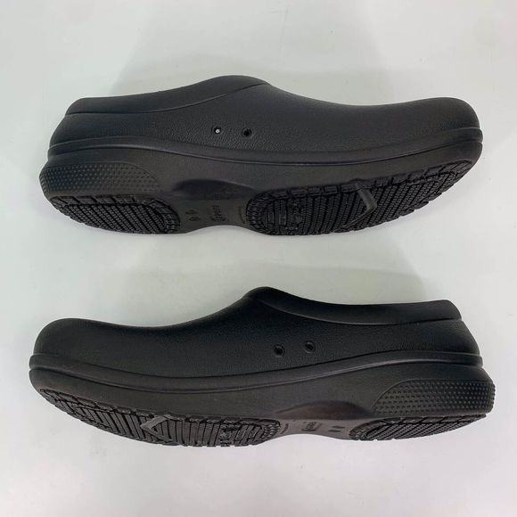 CROCS | Shoes | Crocs Dual Comfort Croc Lock Slip Resistant Black Clogs ...